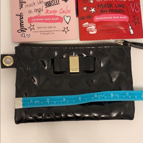 Victoria's Secret | Skincare | Bundle Victorias Secret Face Glam Pouch ...